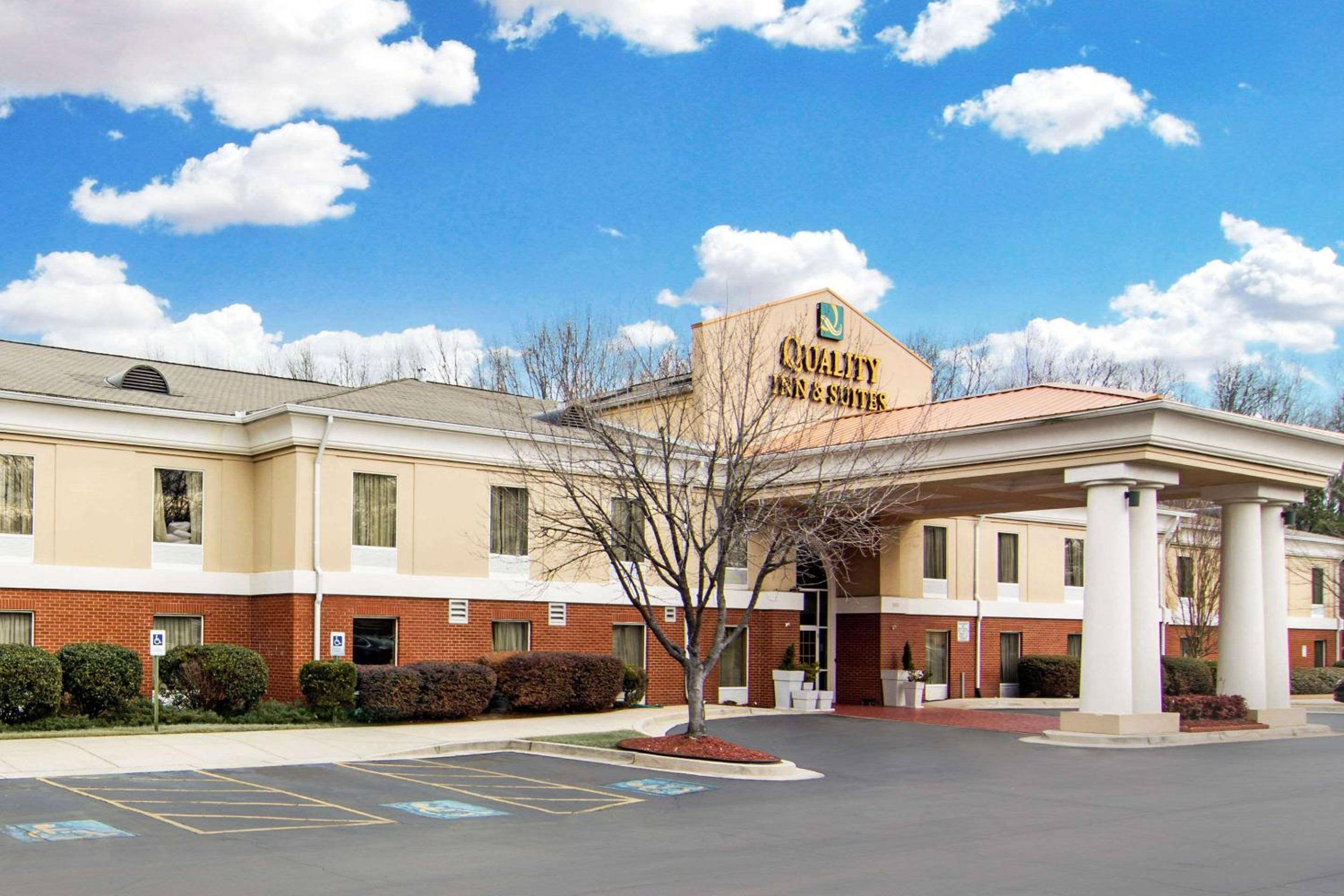 Quality Inn & Suites Decatur - Atlanta East, 5300 Snapfinger Park Drive ...