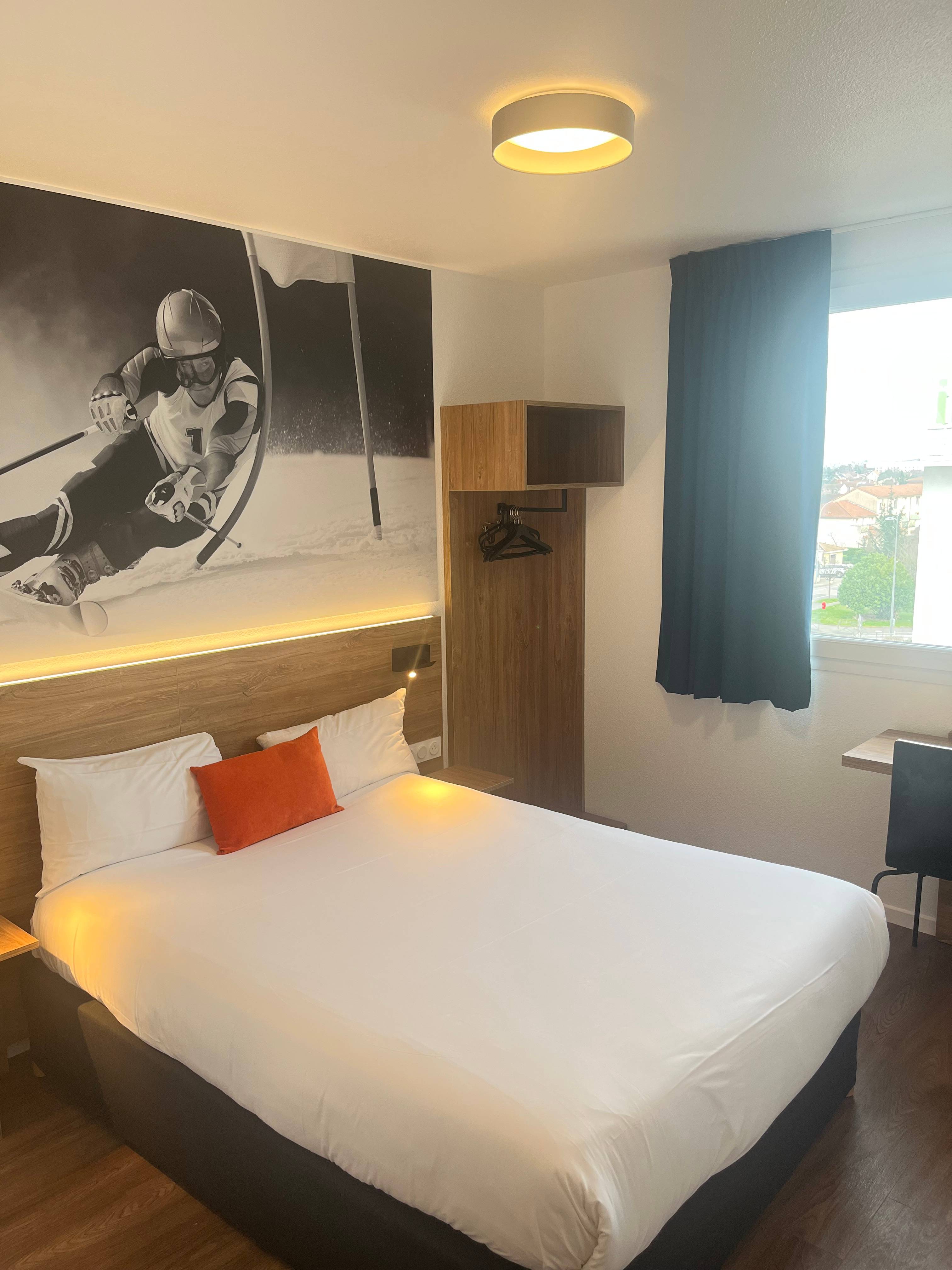 Aka Lodge Lyon Eurexpo Arena Stadium, Meyzieu : -32% during the day - Dayuse.com