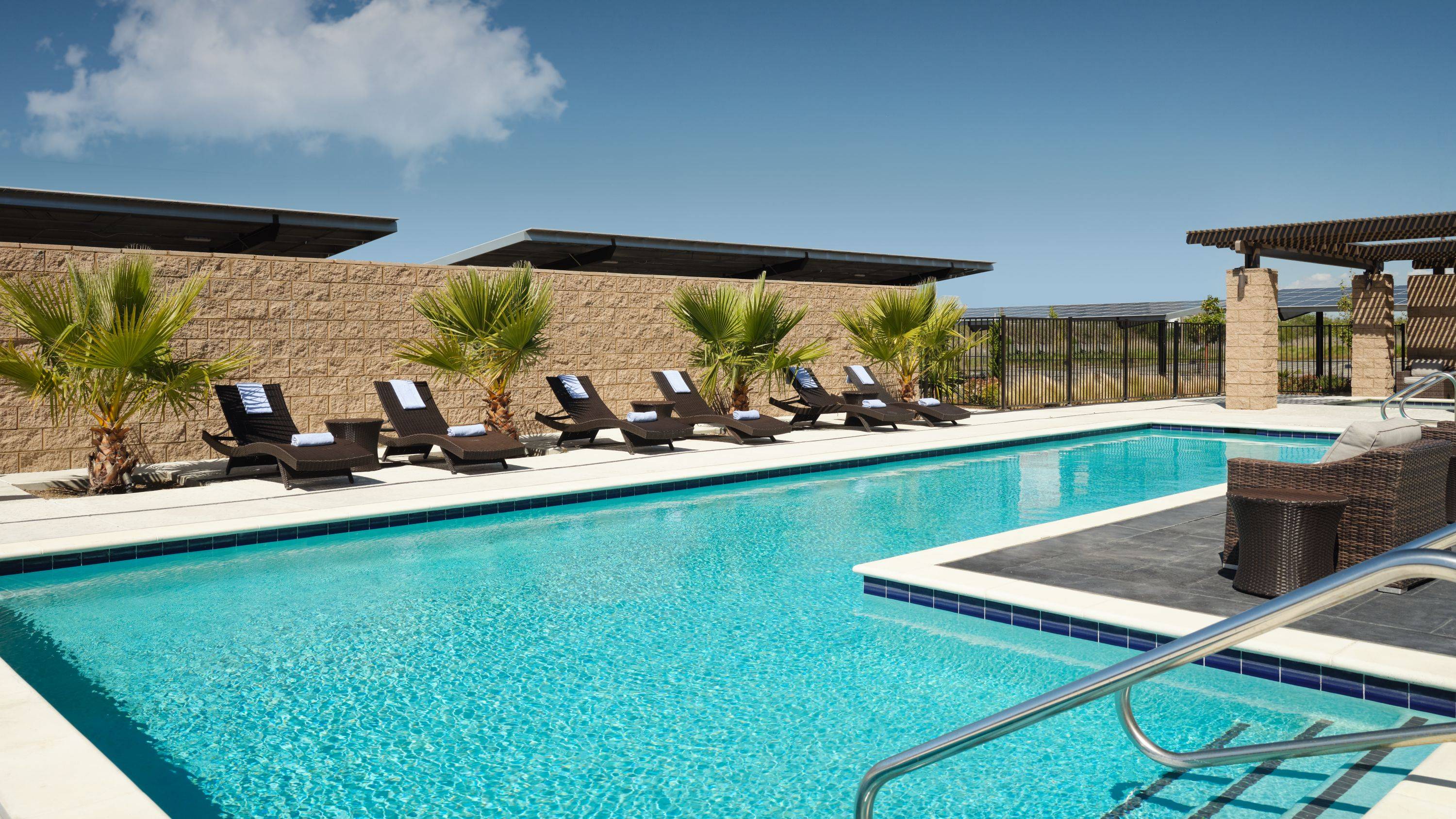 SpringHill Suites by Marriott Milpitas Silicon Valley, Milpitas : -39% ...