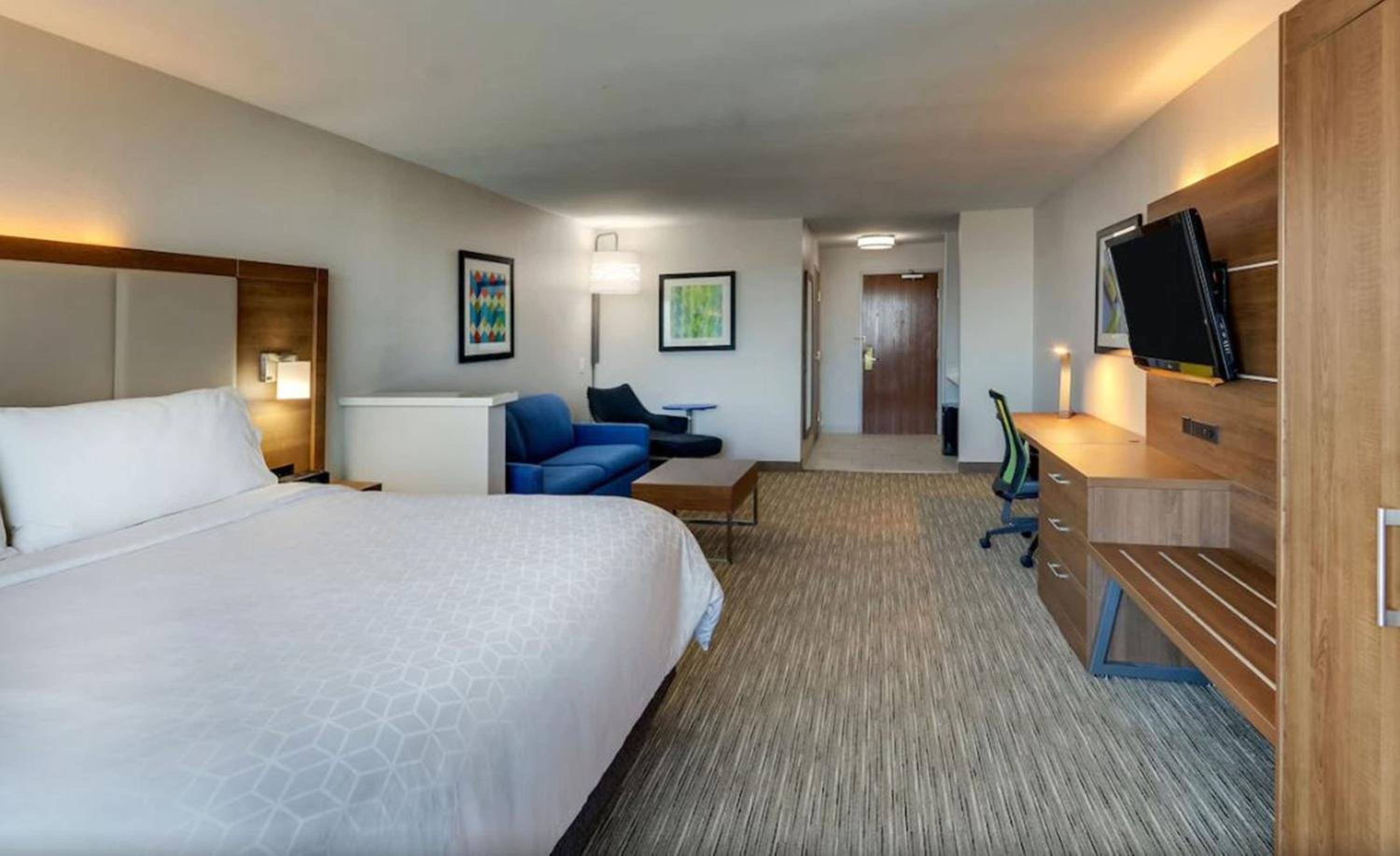 Holiday Inn Express Lake Worth NW Loop 820 by IHG, Fort Worth : -40% ...