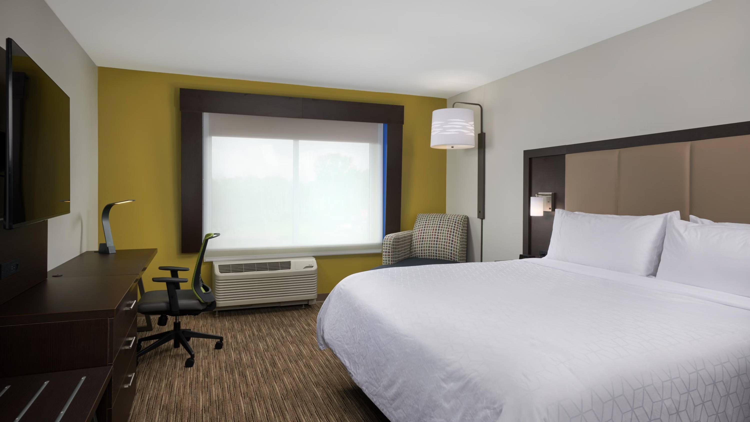 Holiday Inn Express Buffalo NE Lockport by IHG, Lockport : -38% during ...