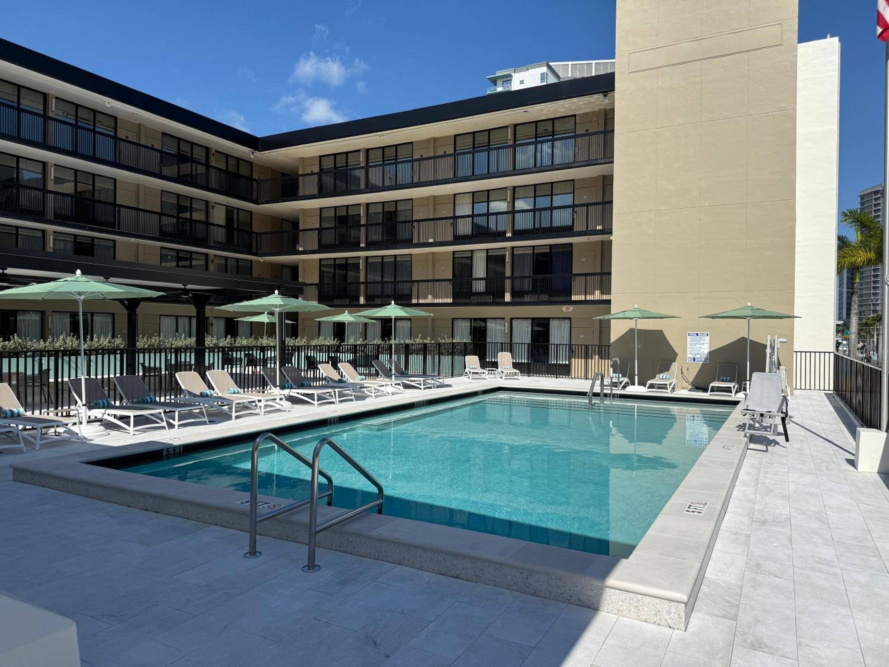 The Harrison Downtown Hotel, Parkside : -45% during the day - Dayuse.com