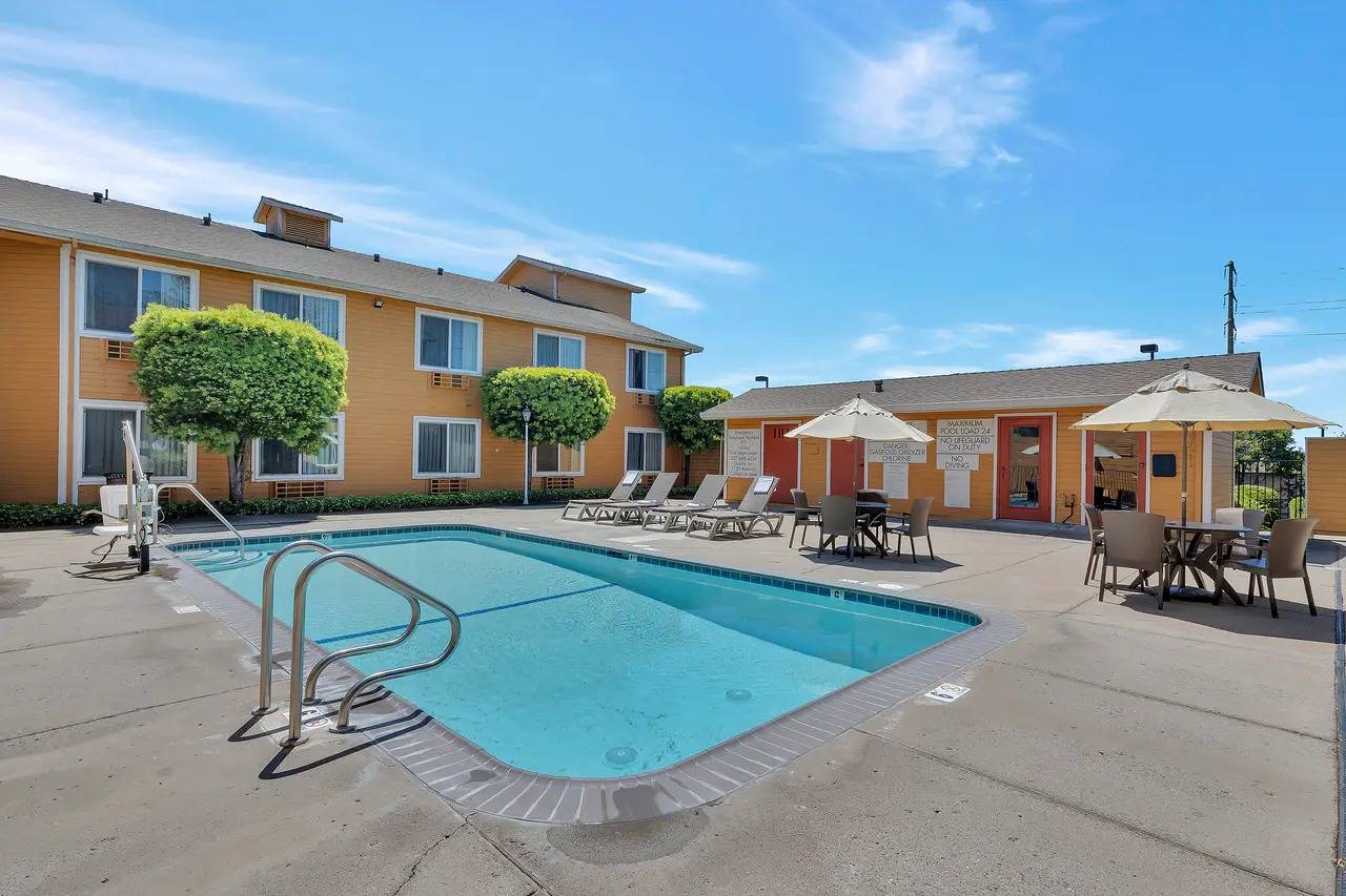 Quality Inn near Six Flags Discovery Kingdom-Napa Valley, 1185 Admiral ...