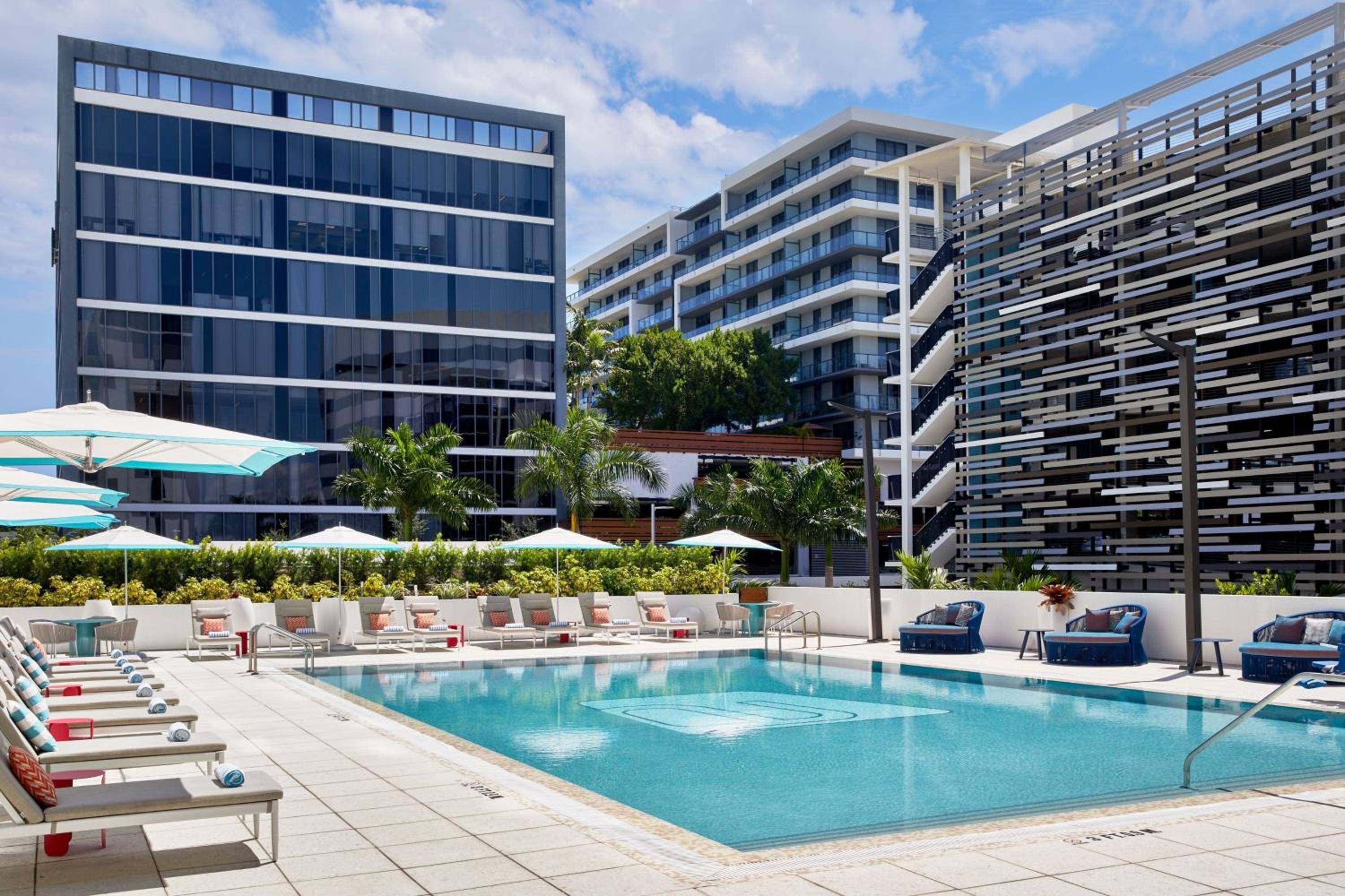 Aloft Miami Aventura, Aventura : -72% en journée • Réservation à l ...