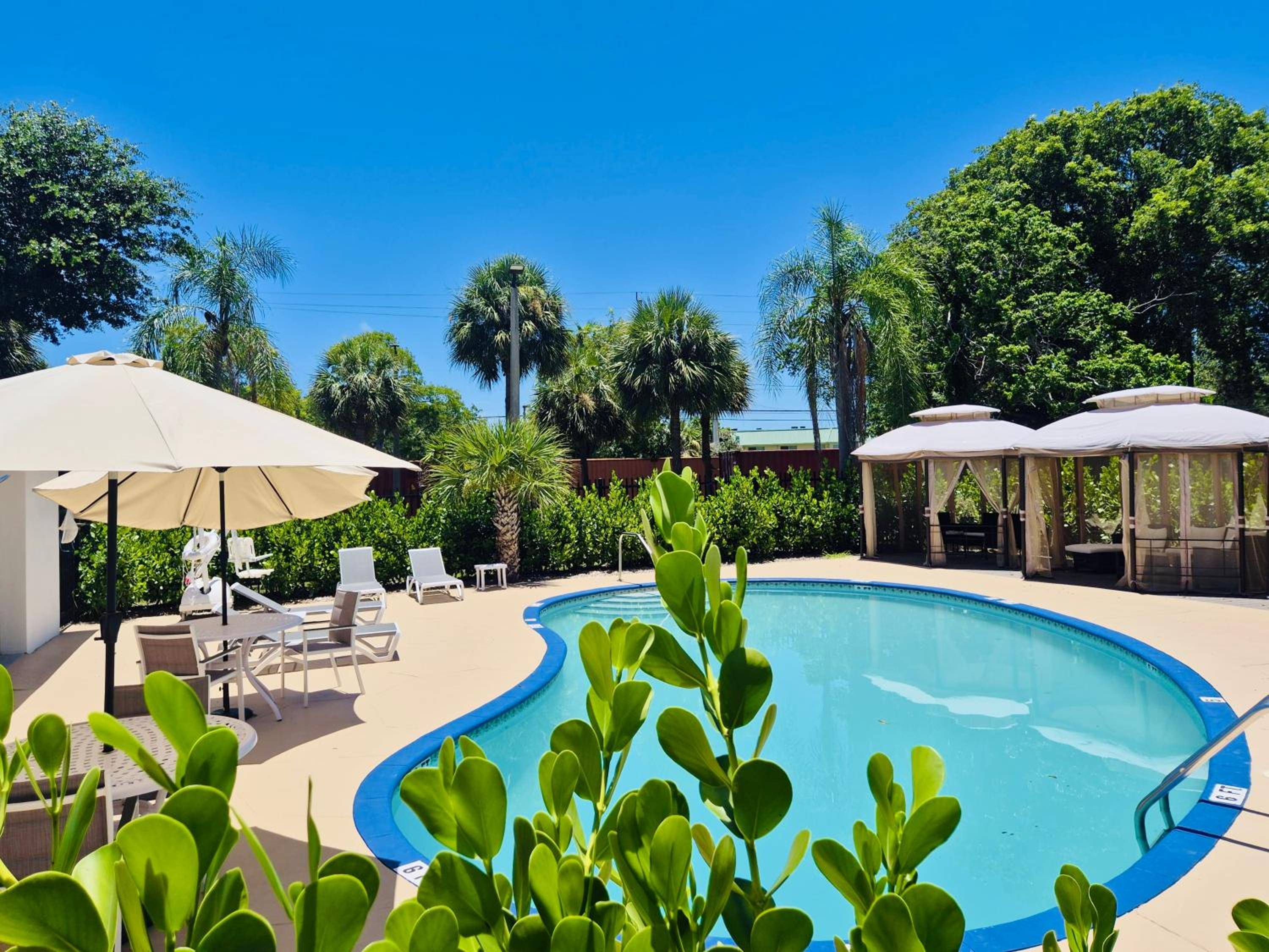 Nova Inn Resort, Hypoluxo : -50% during the day - Dayuse.com