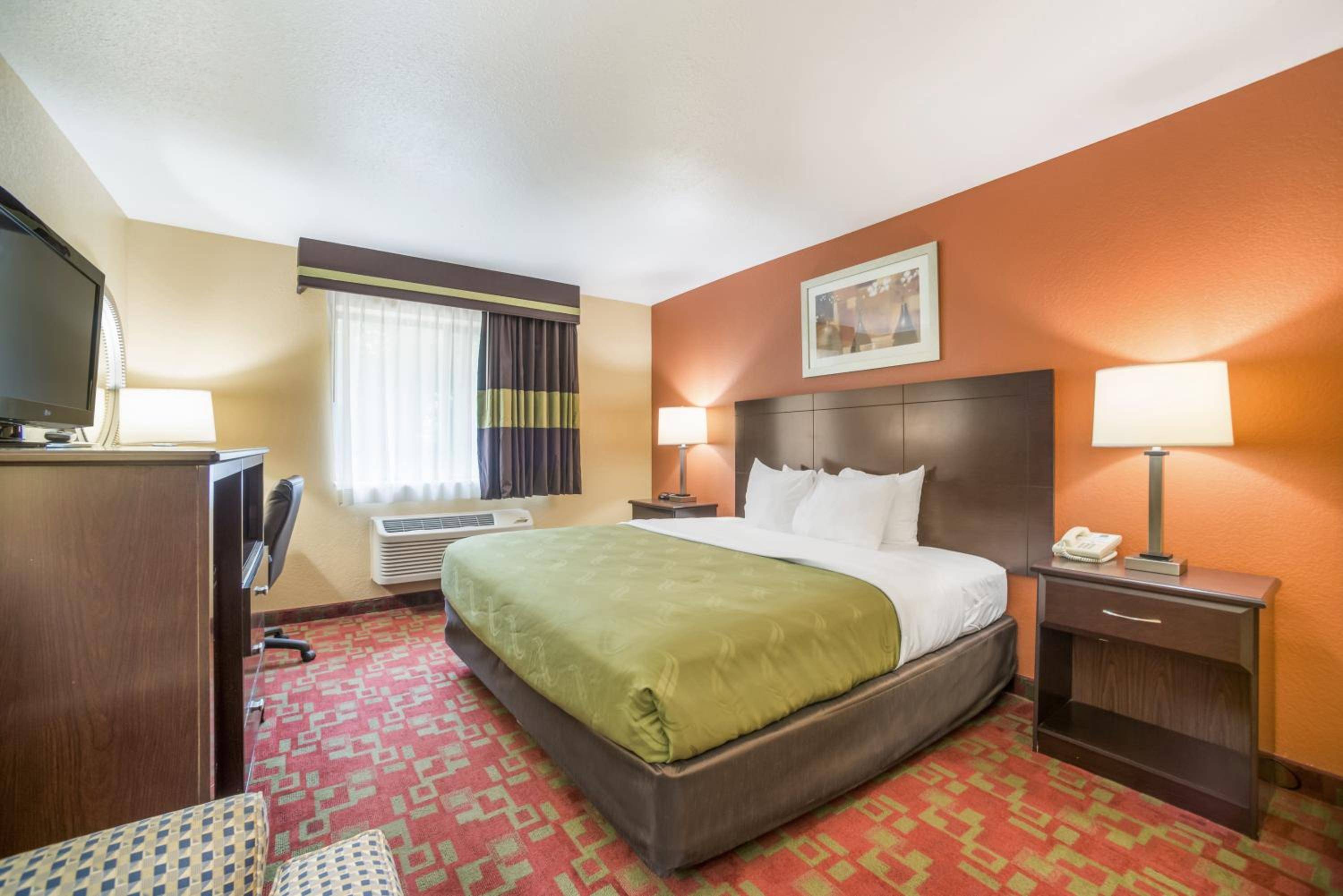 Quality Inn O'Fallon I-64, O'Fallon : -80% during the day - Dayuse.com