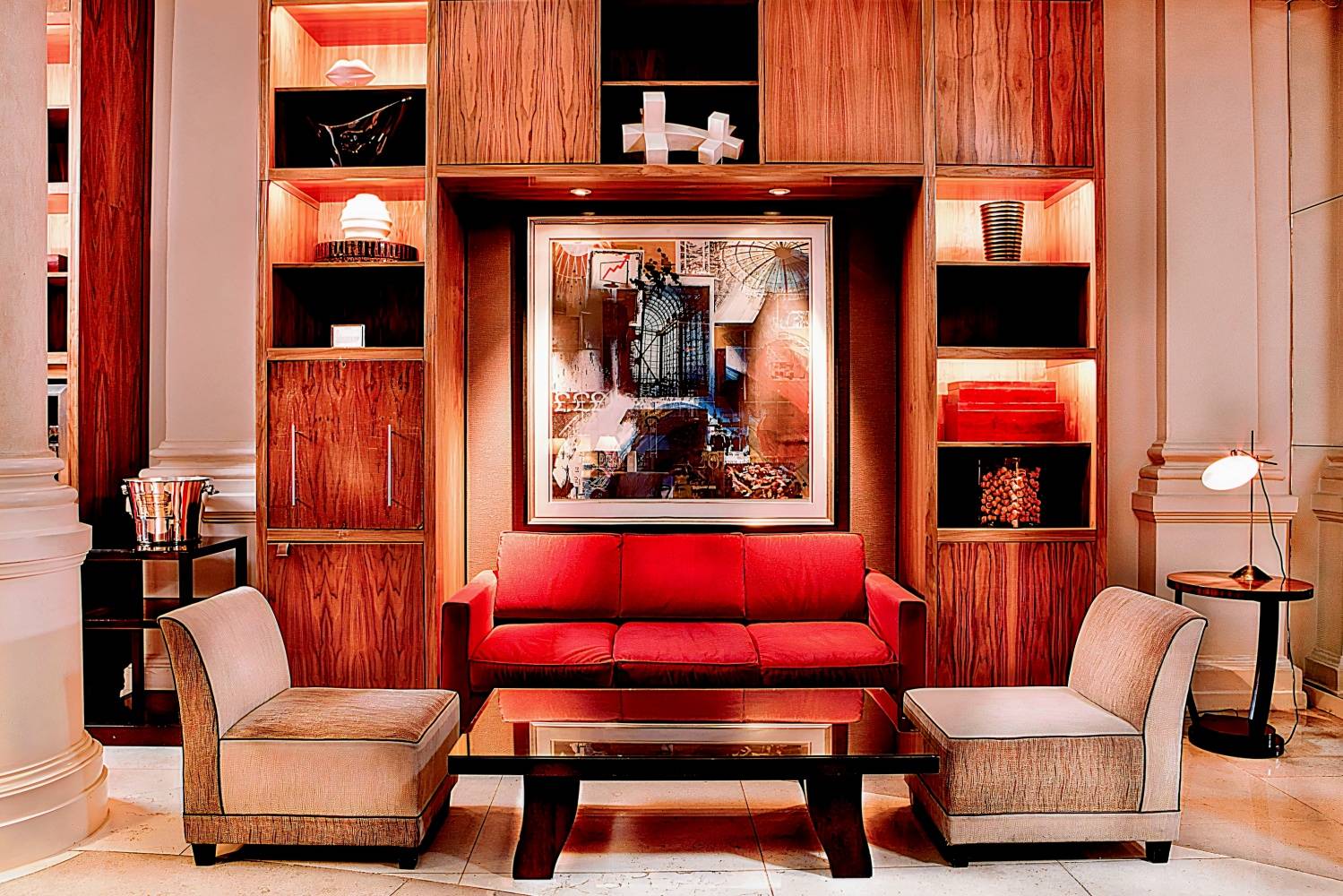 Threadneedles, Autograph Collection, Greater London : -45% during the ...