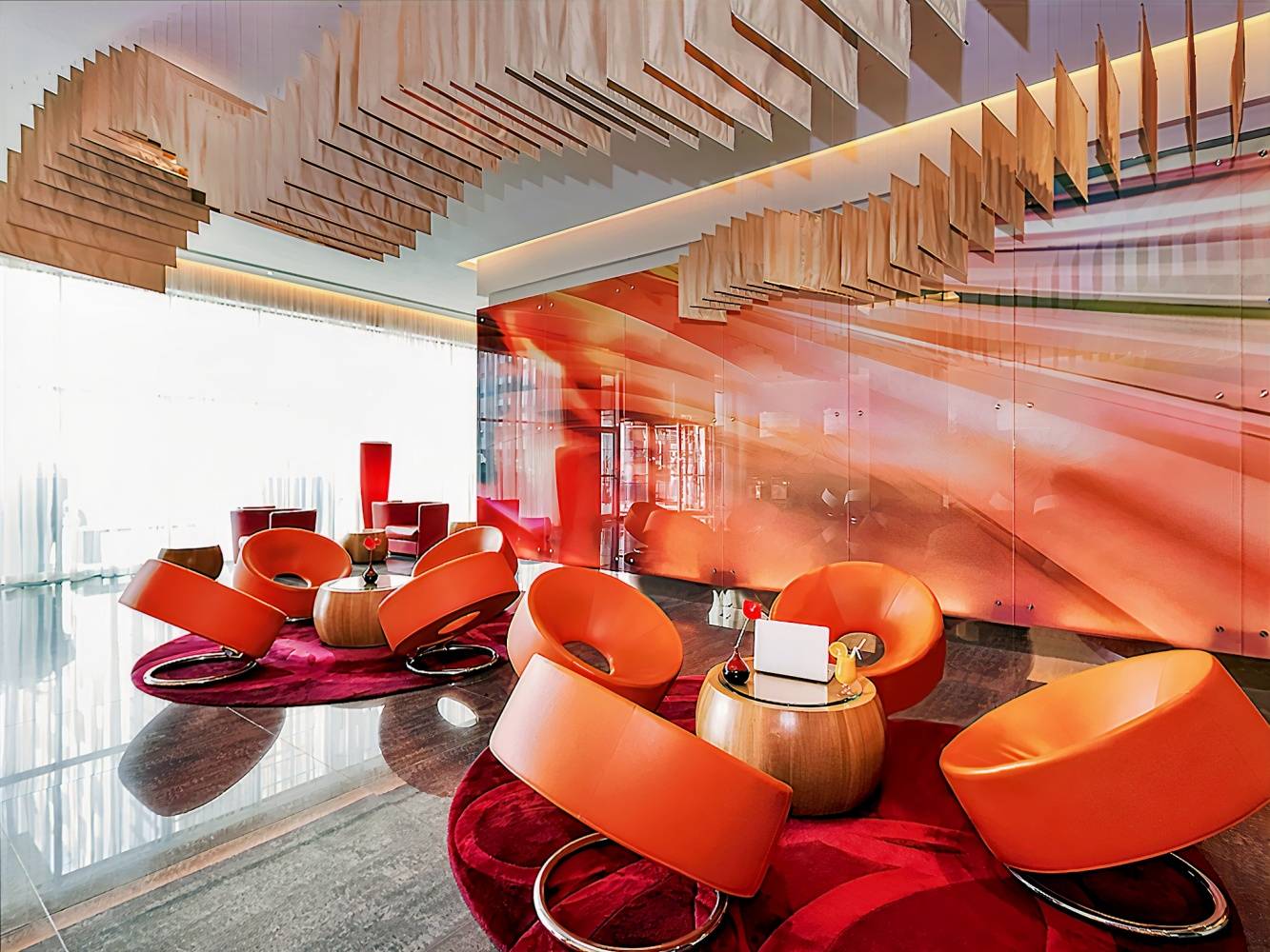 ibis Mall Avenue Dubai, Al Barsha 1 : hotel during the day - Dayuse.ae