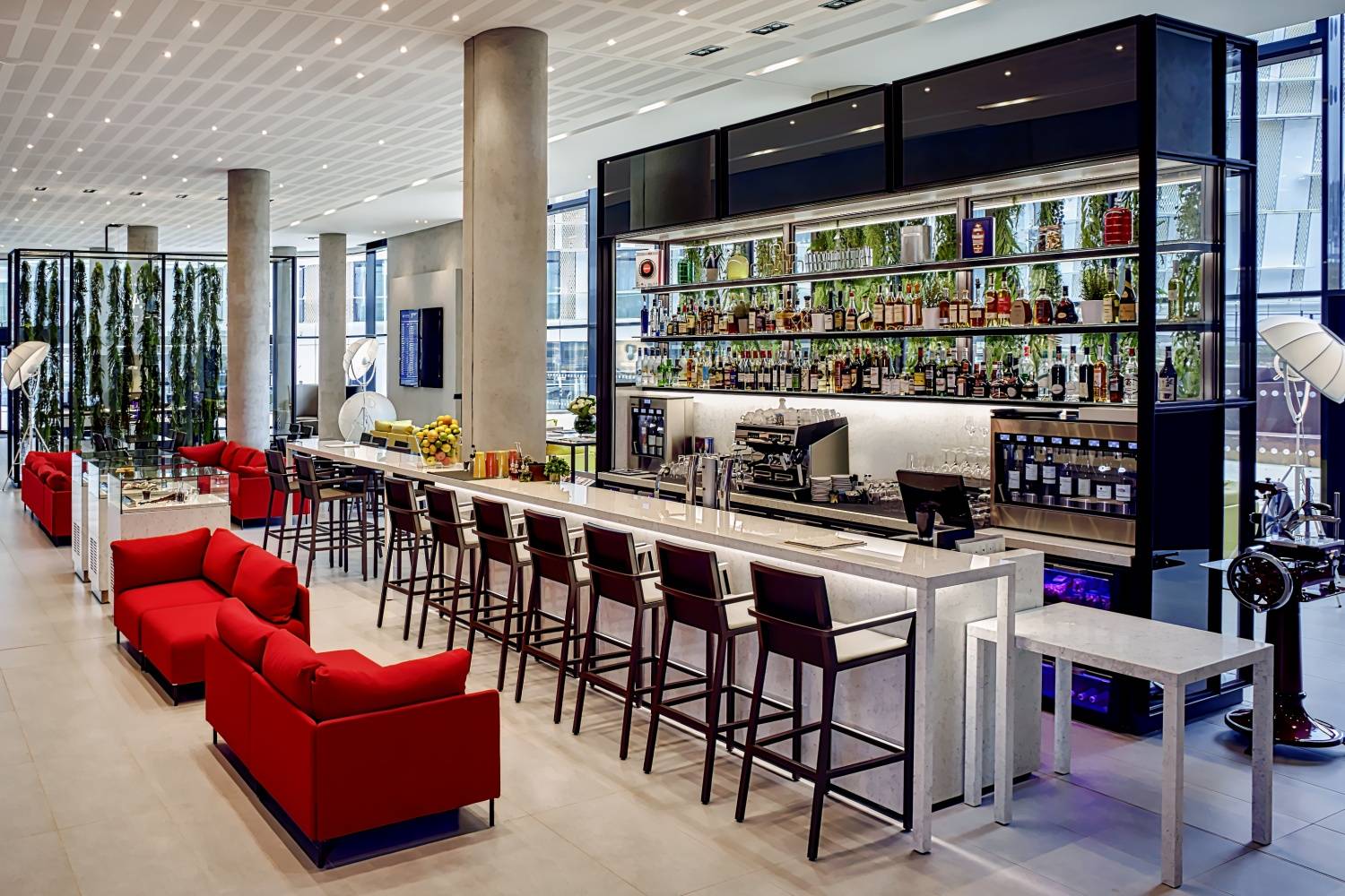 Pullman Paris Roissy-CDG Airport, Tremblay-en-France : -34% during the ...