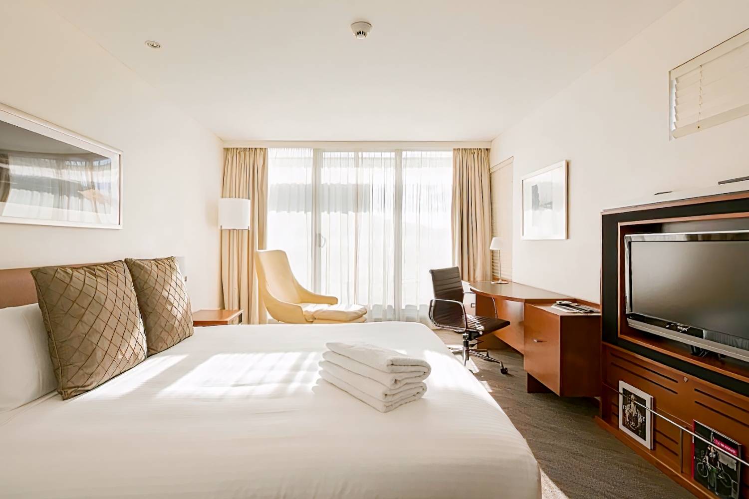 Novotel Canberra, Canberra : -34% during the day - Dayuse.sg