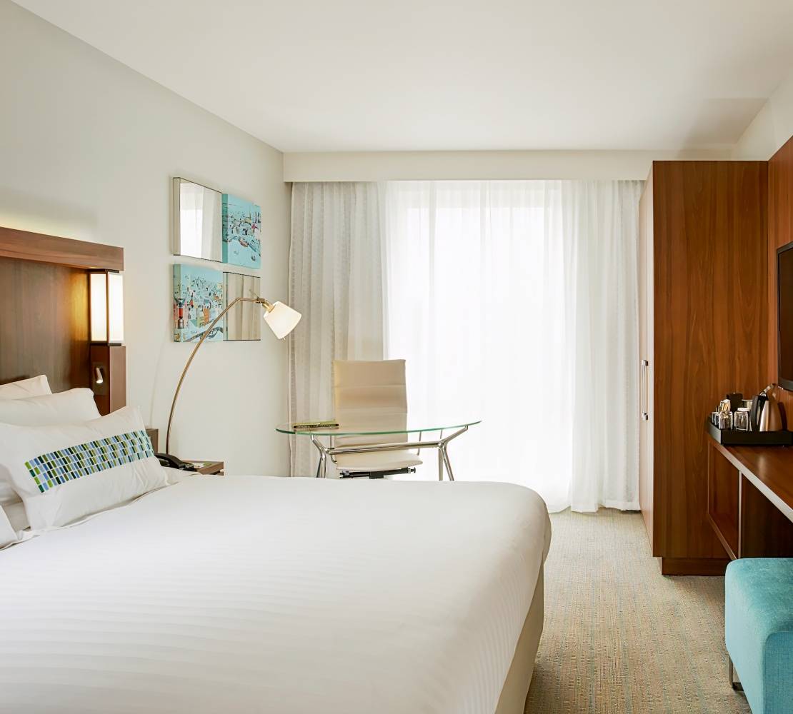 Courtyard by Marriott Aberdeen Airport, Dyce : -41% during the day ...