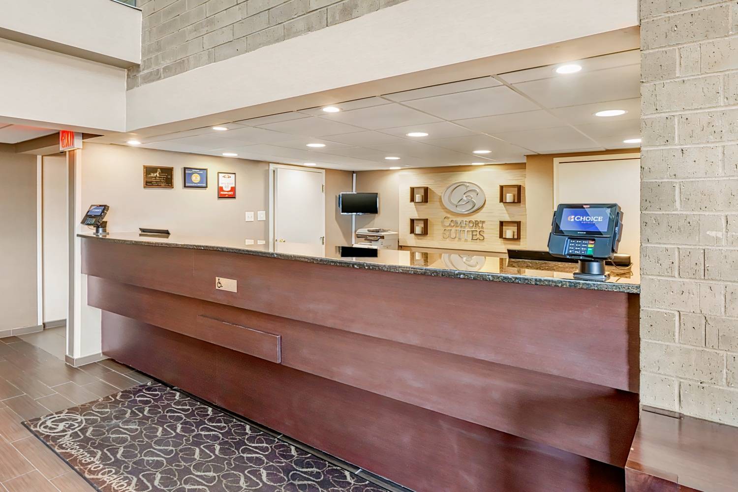 Comfort Suites Oakbrook Terrace, Oakbrook Terrace : -47% during the day ...