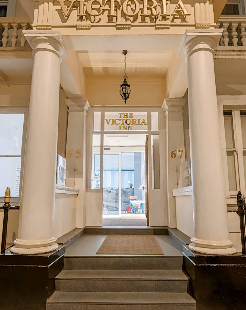 Victoria inn, Lillington and Longmoore Gardens : -47% en journée ...