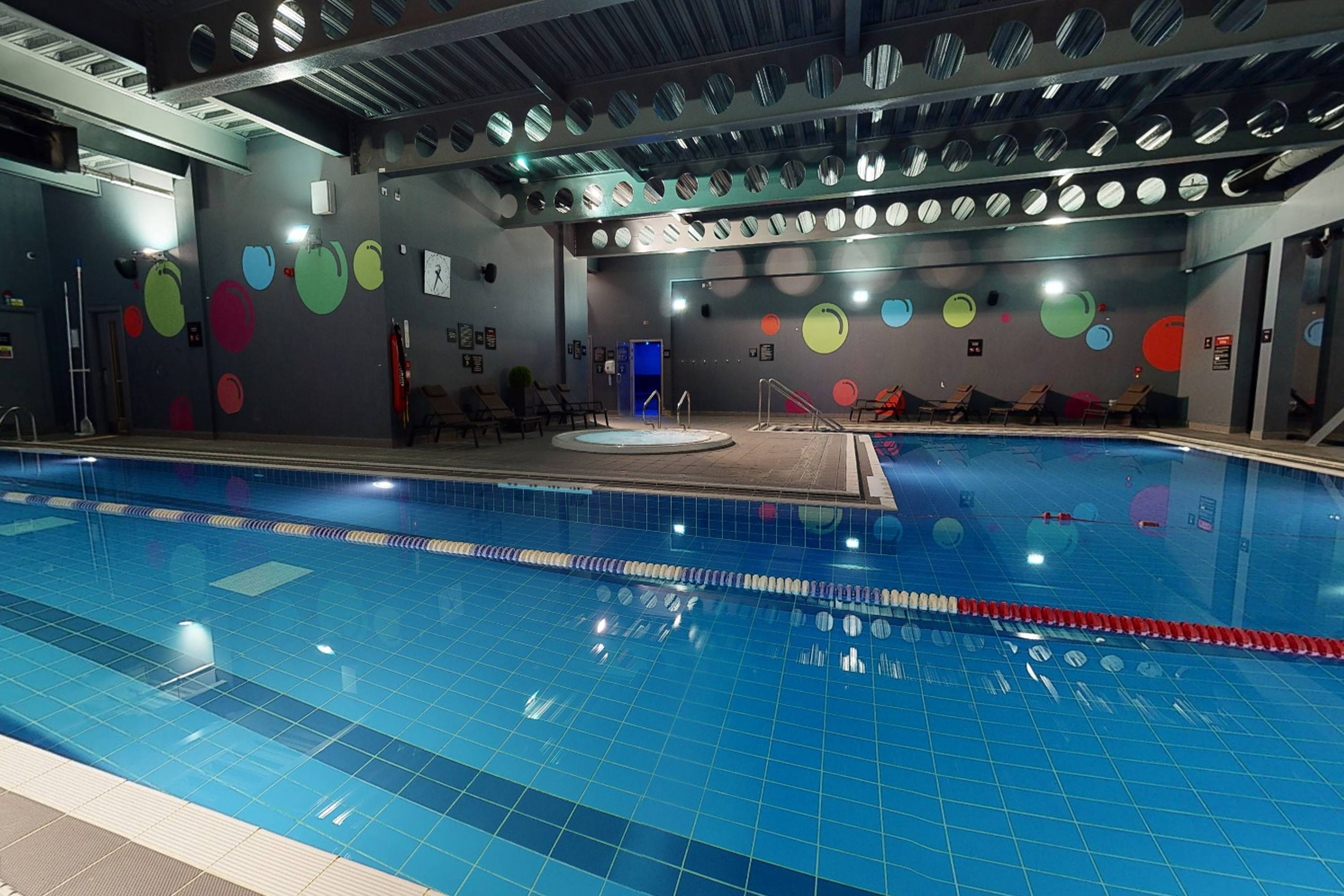 Village Hotel Portsmouth, Cosham : -47% during the day - Dayuse.com